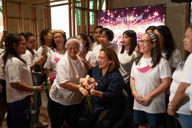 Respected actress Sylvia Sanchez celebrates 10 years with her fans ...