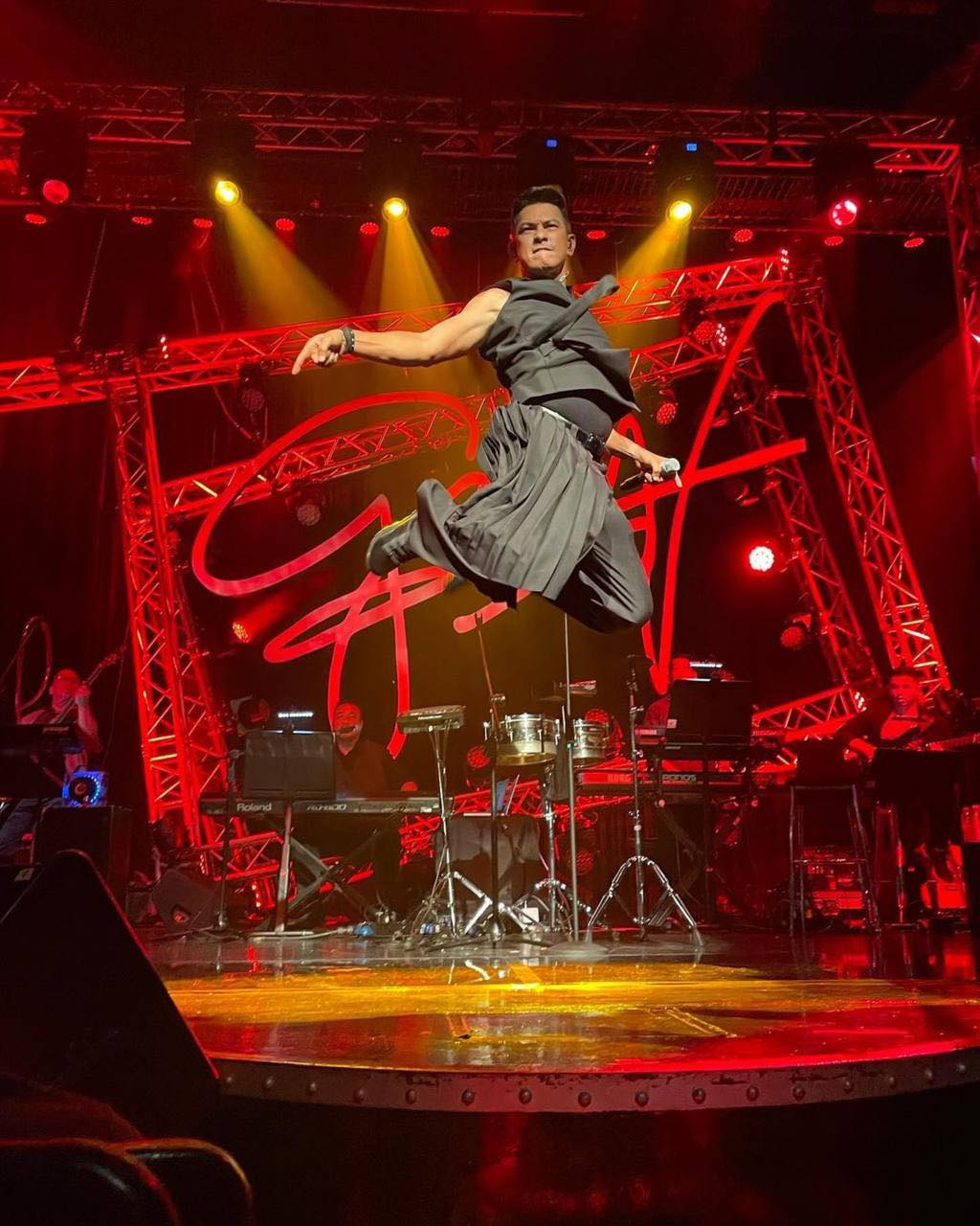 Gary V announces final ‘Back at the Museum’ shows – HYPE MANIA